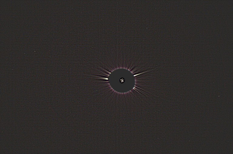 Large Field of View Eclipse – HDR astrophotography by Nicolas Lefaudeux